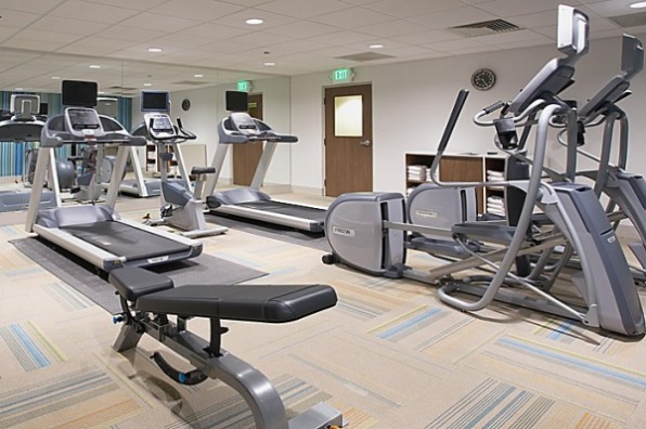 Holiday Inn Express & Suites - Oakhurst Yosemite Park Area ...